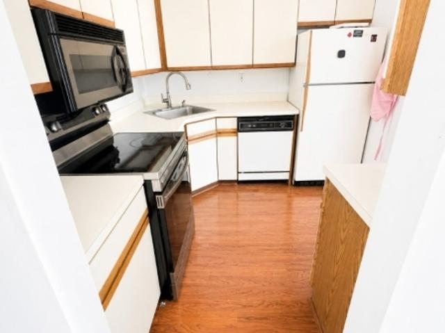 112 130 Sherwood Ave # 5