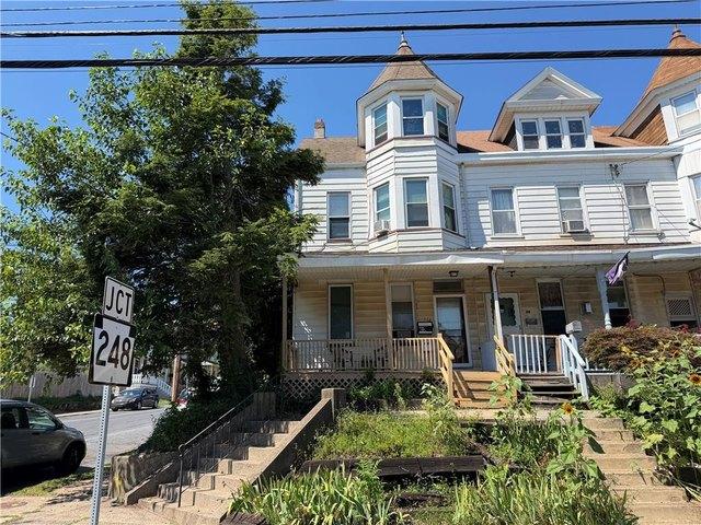 112 13th St, Easton, PA 18042
