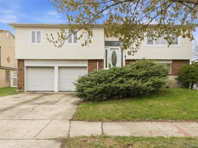 112 14 th Street | Compass