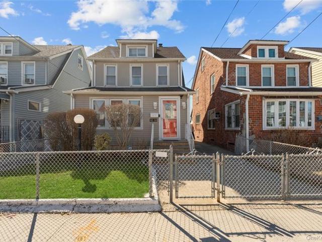 112 26 th St, Queens Village, NY 11429