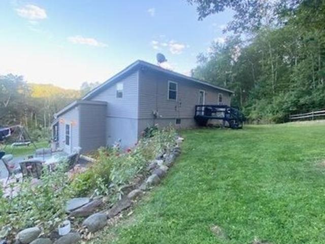 112 Couch Ct, Saylorsburg, PA 18353