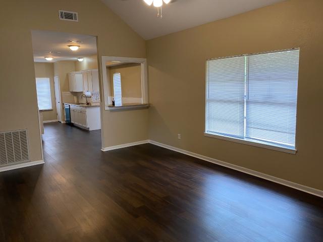 112 County Road 921