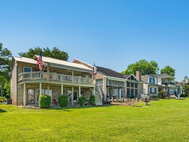 112 Cove Point