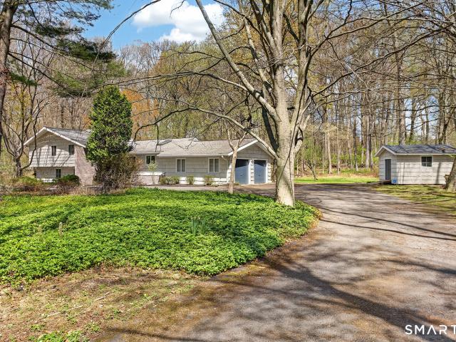 112 Calico Ln, Fairfield, CT 06824 | MLS #24168 | Compass