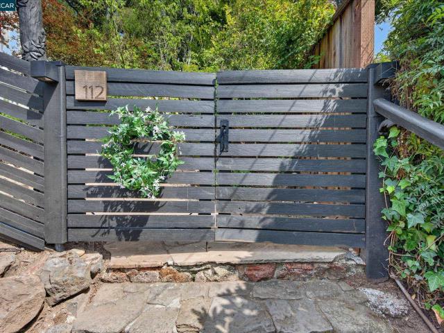 112 Camino Sobrante