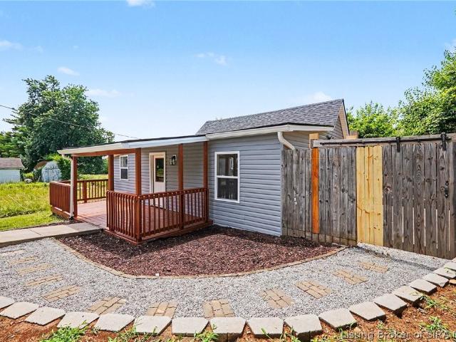 112 Carolyn Avenue
