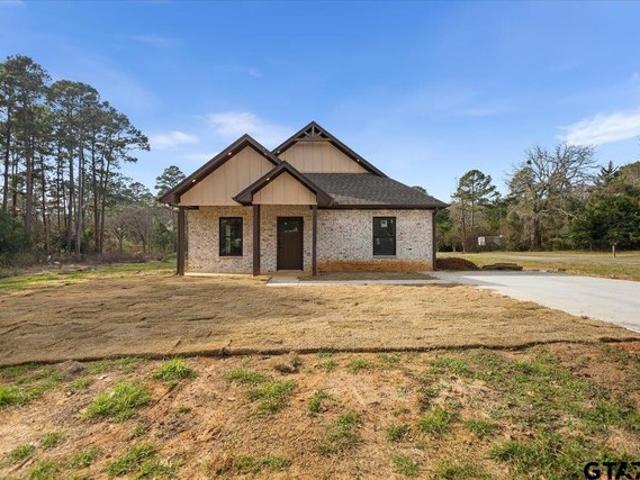 112 Carri Dr, Bullard, TX 75757