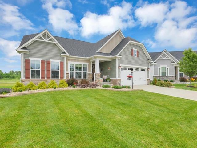 112 Carthage Ct, Etna, OH 43062