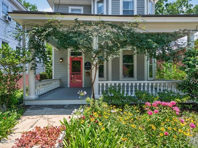 112 Castle St, Wilmington, NC 28401