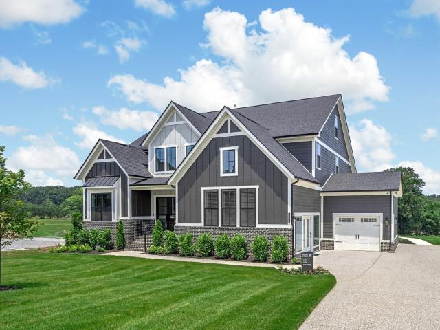 112 Cedarstone Drive