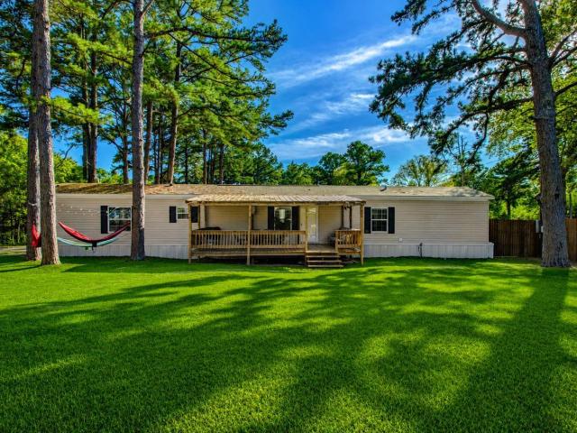 112 Chalet Circle