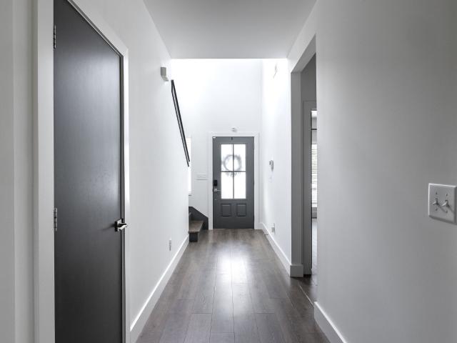 112 Claiborne St