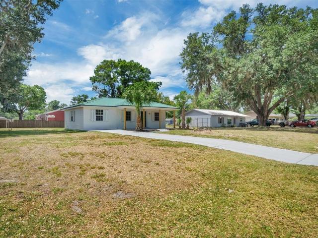 112 Amy Cir, Lakeland, FL 33809 | MLS #O6403 | Compass