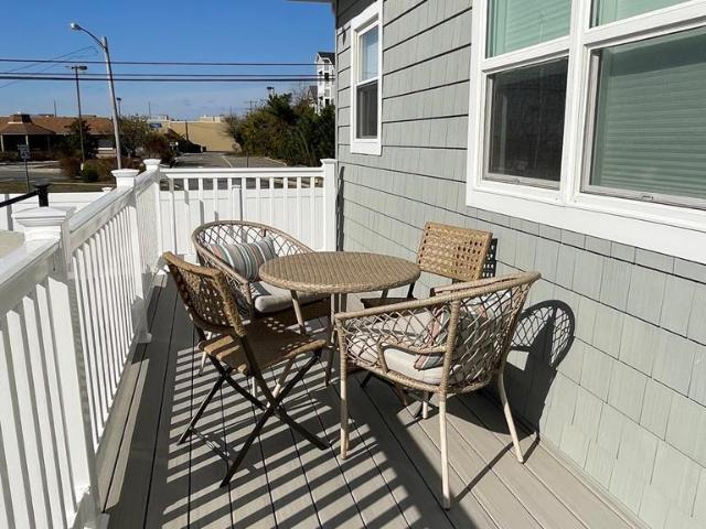112 Albacore Drive