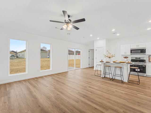 112 Alex Jordan Drive
