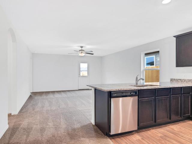 112 Allington Cir