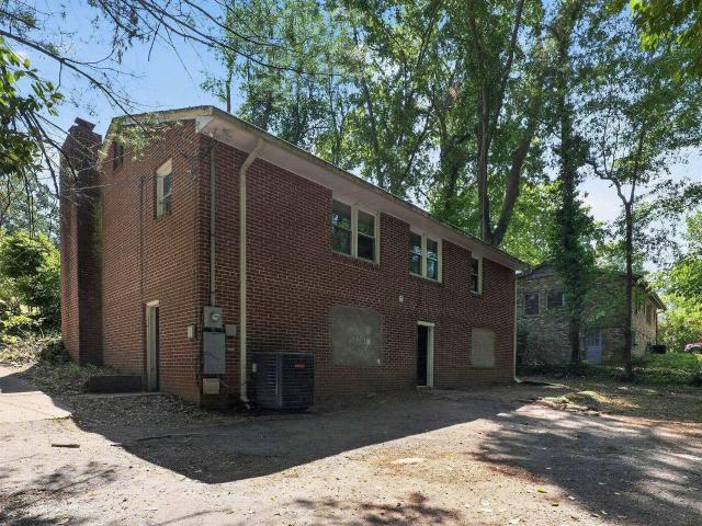 112 Applewood Lane