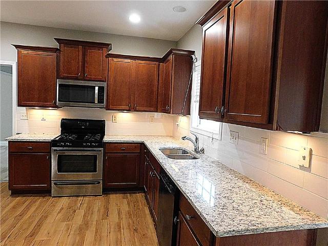 112 Arena Trail