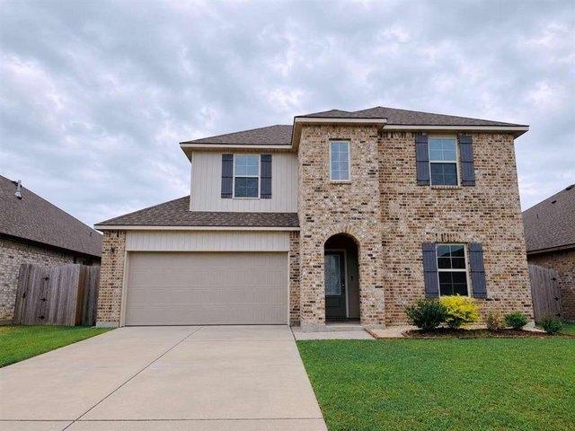 112 Autumn Dr, Crowley, LA 70526