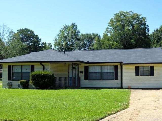 112 Austin St, New Boston, TX 75570