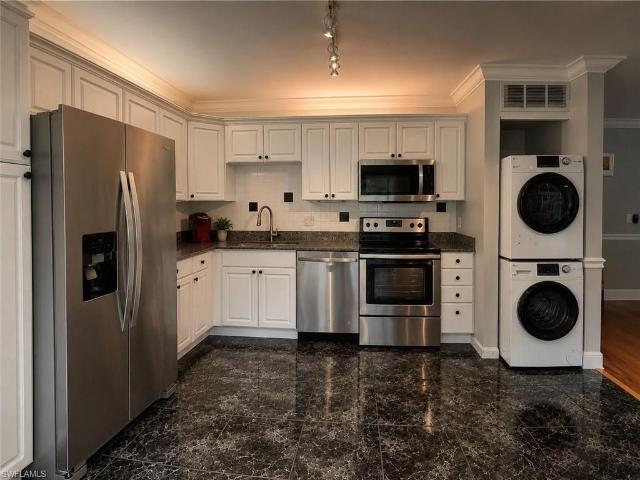 112 Bob O Link Way Unit B, Naples, US, FL