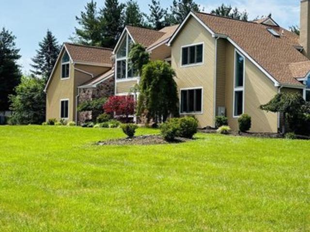 112 Bobbie Dr, Ivyland, PA 18974