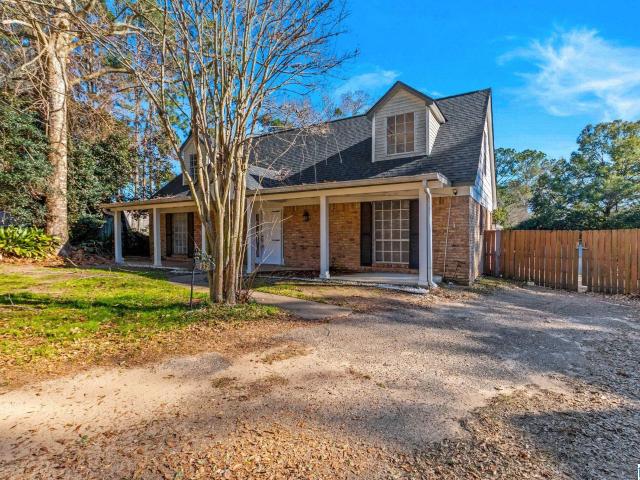 112 Bel Air Circle