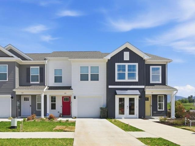112 Berrets Ln, Waynesboro, VA 22980