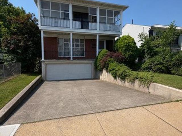 112 Birch Rd, Staten Island, NY 10303