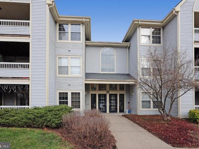 112 Biscayne Ct #7, Princeton, NJ 08540