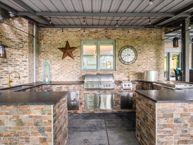 112 Bluff Trace