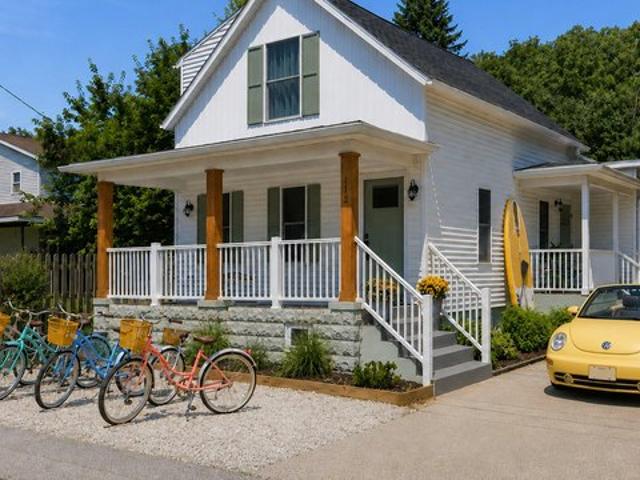 112 Blaine St, Michigan City, IN 46360