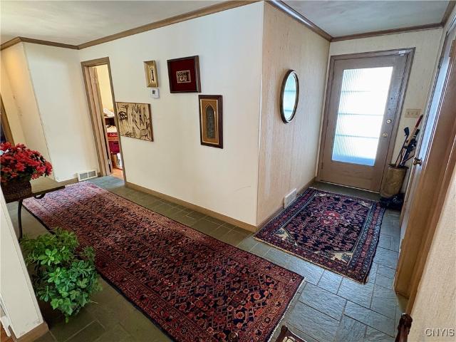 112 Bradford Ln