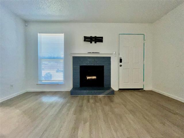 112 Brookside Drive