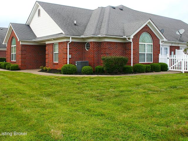112 Bronze Wood Way