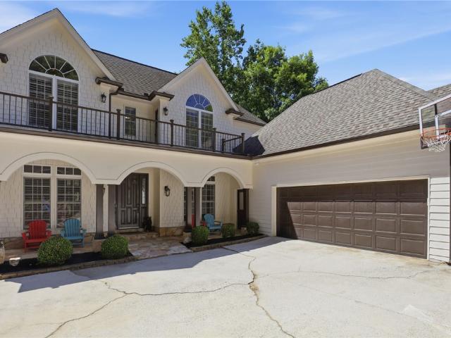 112 Gates Cove Drive