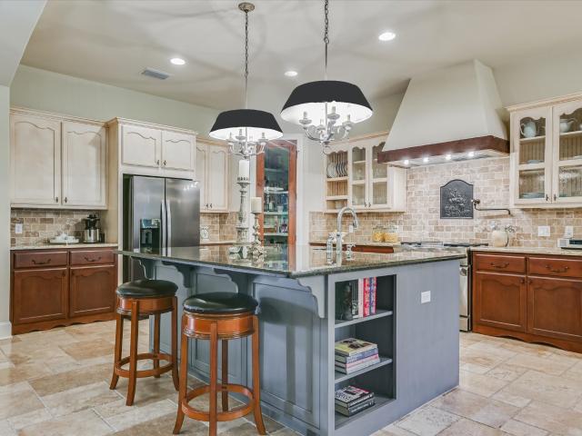 112 Gabriel Vista E, Georgetown, TX 78633 | Compass