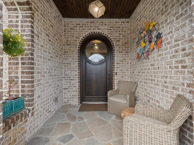 112 Gascony Drive