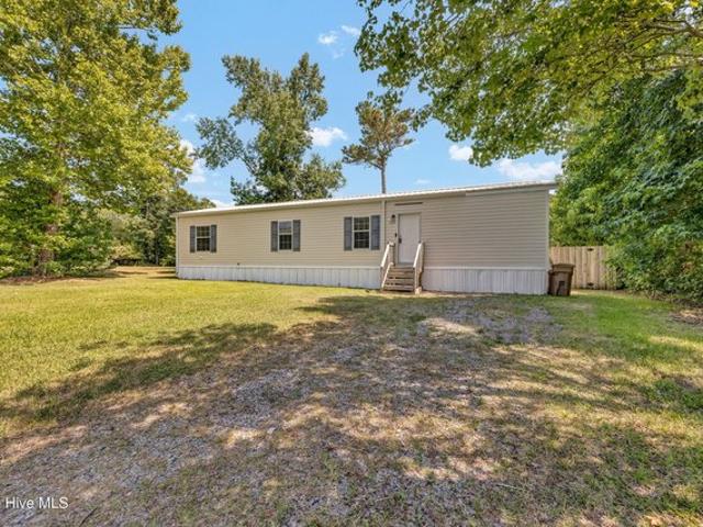112 Gladiolus Rd, Castle Hayne, NC 28429