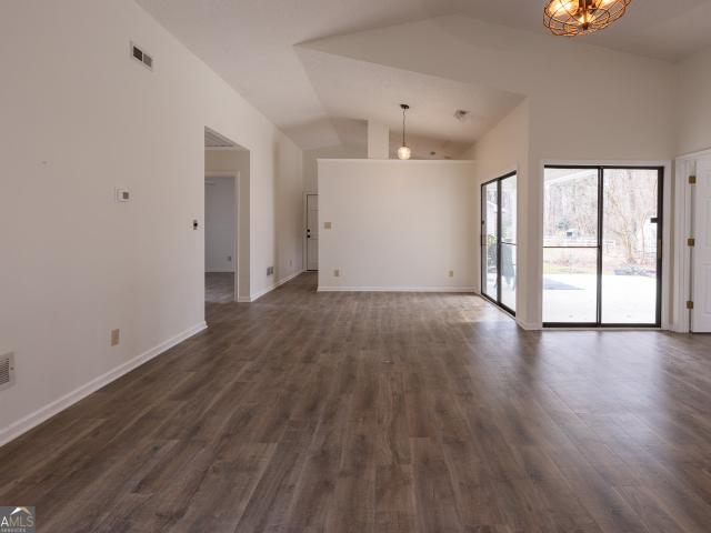 112 Glendale Drive