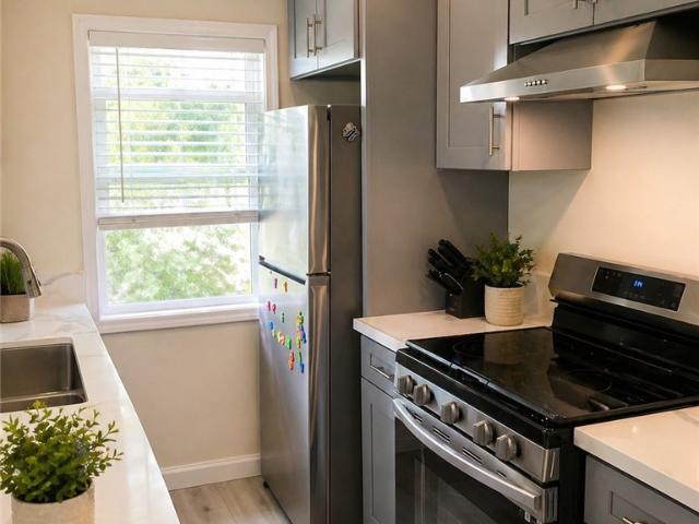 112 Grandview