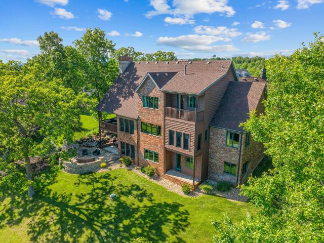 112 Grand Ridge