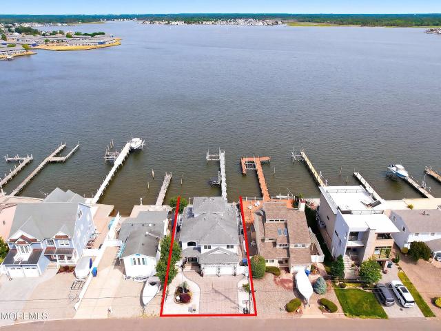 112 Grand View Drive