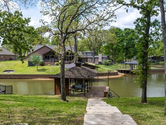 112 Greenwood Dr, Trinidad, TX 75163