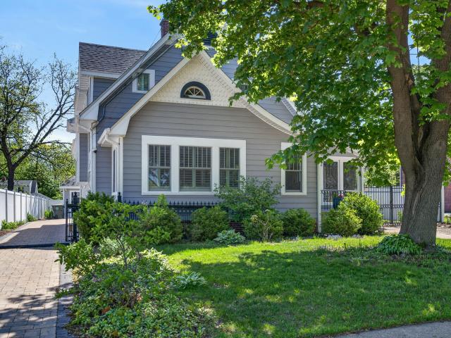 112 Douglas Avenue