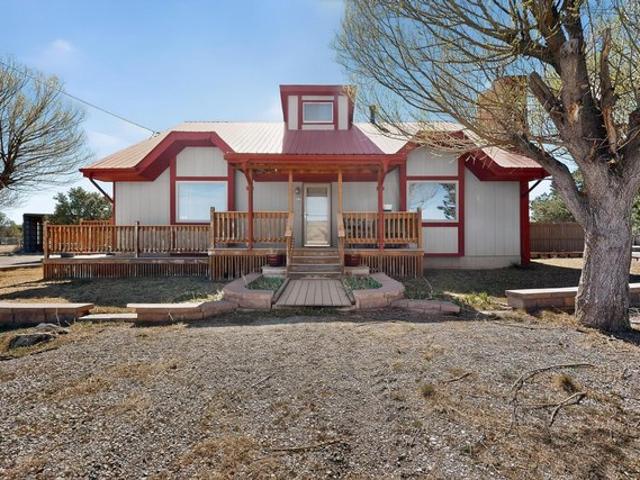 112 Divide St, Thoreau, NM 87323