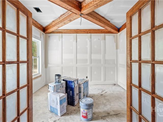 112 Dixie Drive
