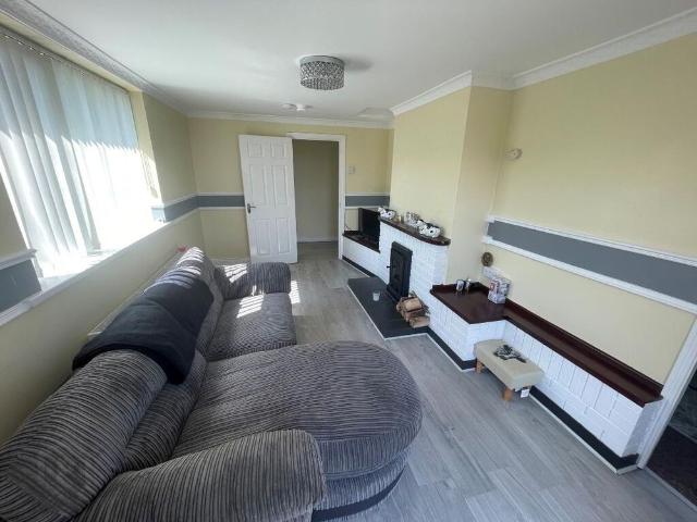 112 Drumnaquoile Road, Ballynahinch, BT24 8QS