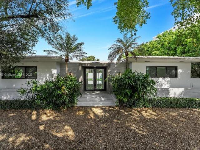 112 E 1st Ct, Miami Beach, FL 33139