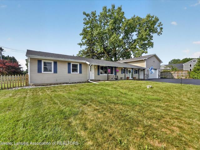 112 E Webb Drive